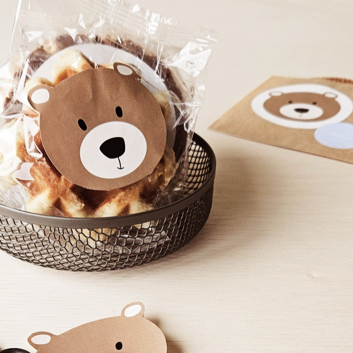 traktatie sticker/koek sticker, beer - 5 stuks – LEUKVERPAKT